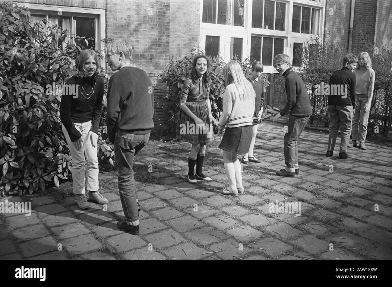 Assignment sheet Orientation Annotation: Children dancing in a ...