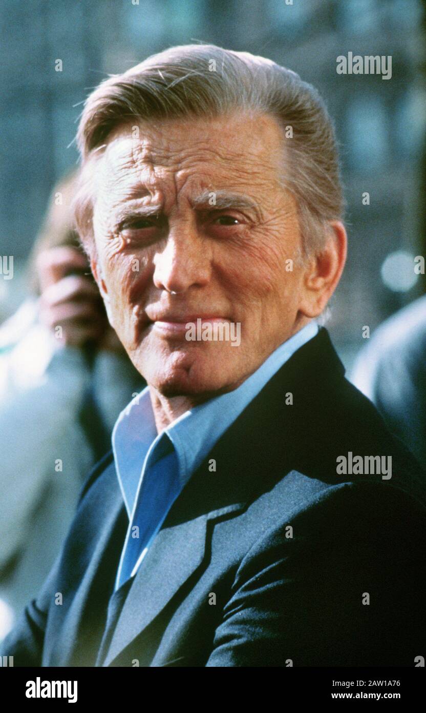 Kirk Douglas Last High Resolution Stock Photography and Images - Alamy
