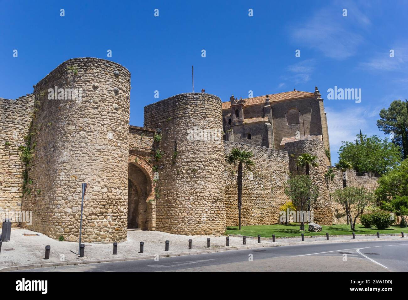Historic city gate and wall in Ronda, Spain Stock Photo - Alamy
