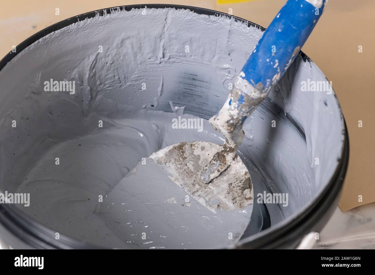 Tools to carve plaster hi-res stock photography and images - Alamy