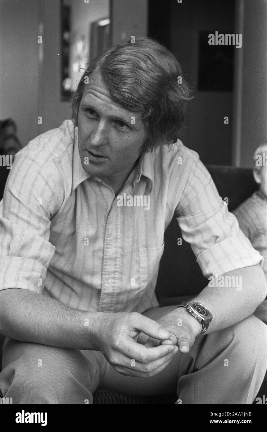 Mission Volkskrant, footballer Finn Seemann Date: May 16, 1973 Keywords ...