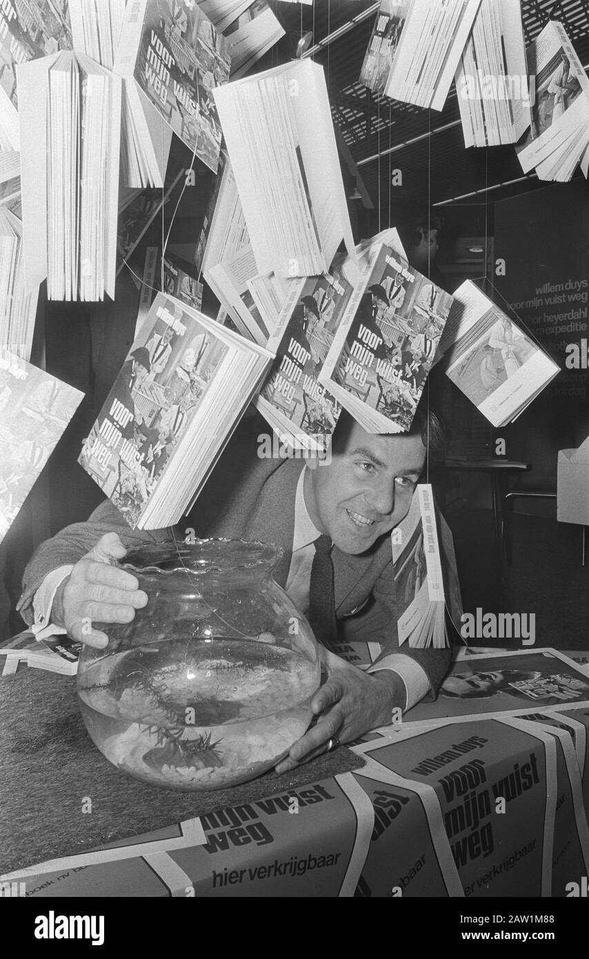 Aperture books Black and White Stock Photos & Images - Alamy