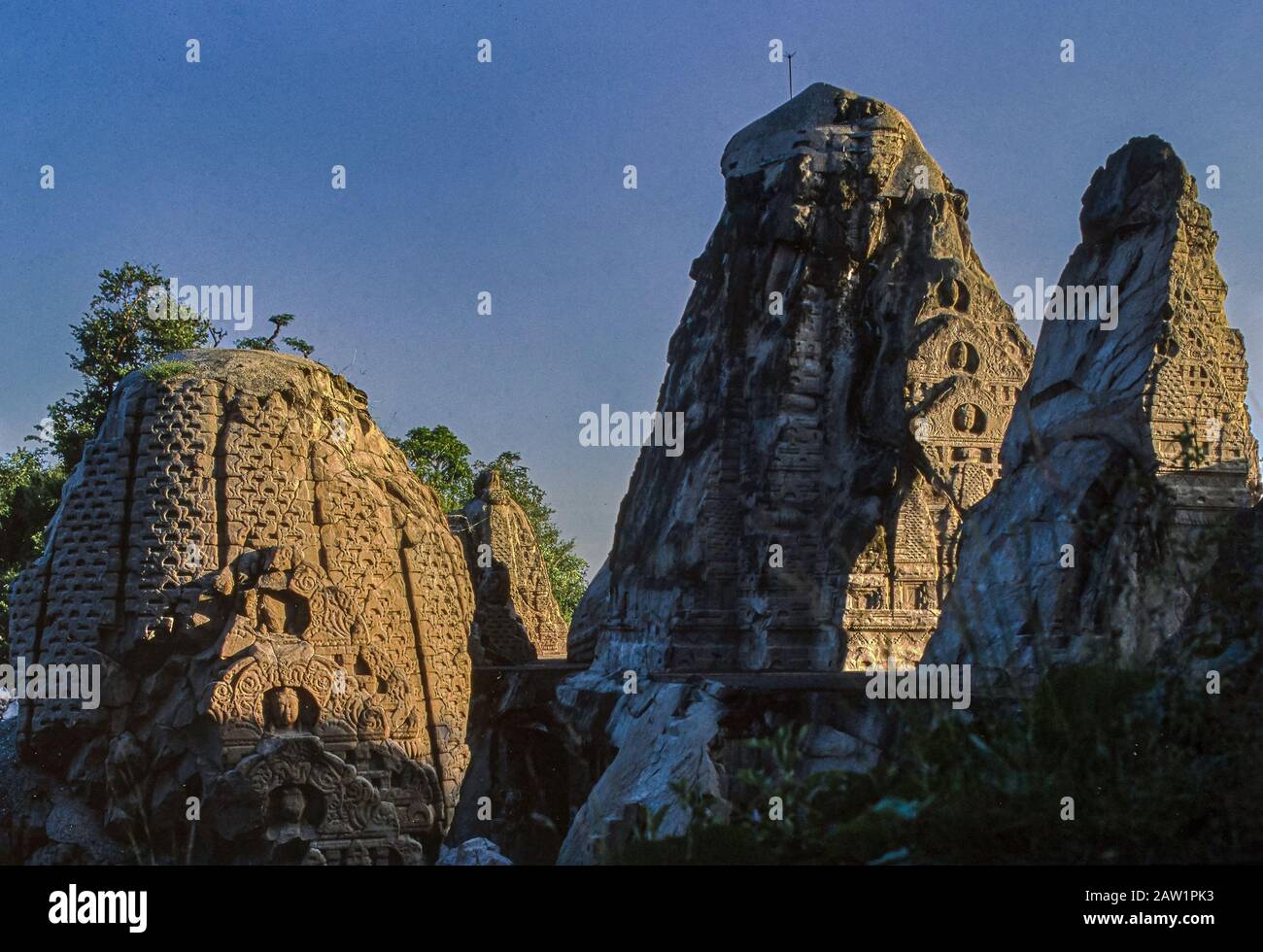 17 Dec 2019 Rock-cut Hindu temples of Masrur Kangra district Himachal ...