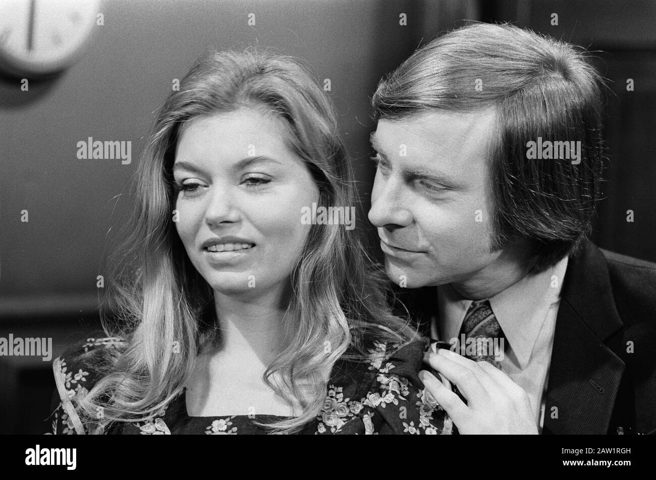 Recording for TV series Waal Drecht, episode The surgery Hanny Vree and ...