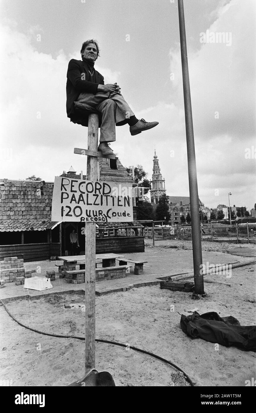 Pole sitting record Black and White Stock Photos & Images - Alamy