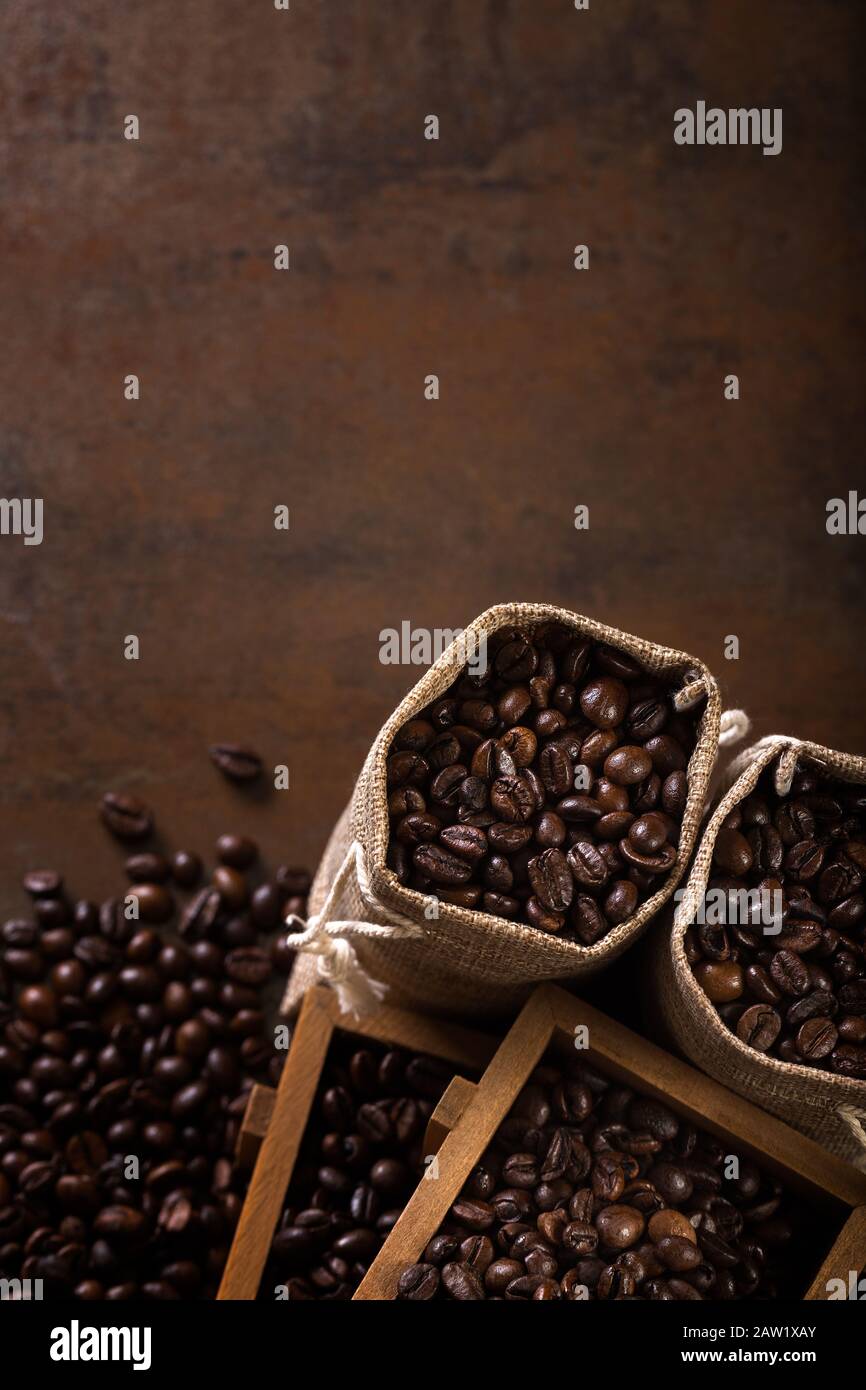 Jute bags hi-res stock photography and images - Alamy