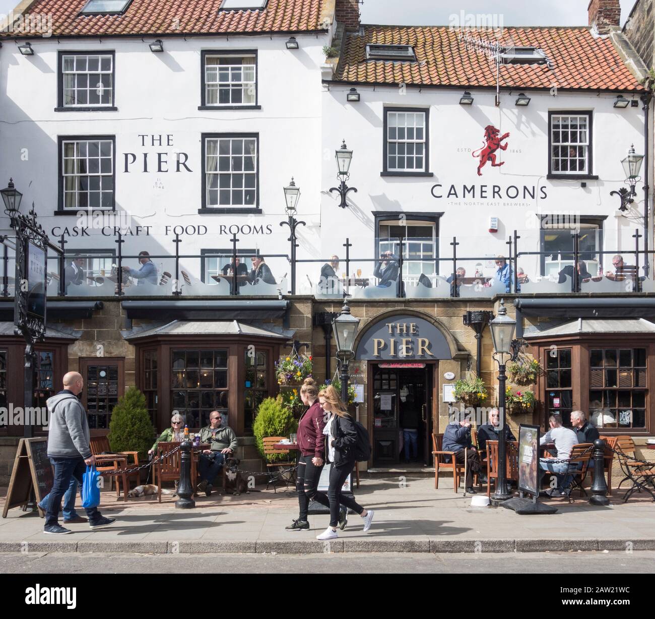 The Pier pub in Whitby, North Yorkshire, England. UK Stock Photo - Alamy