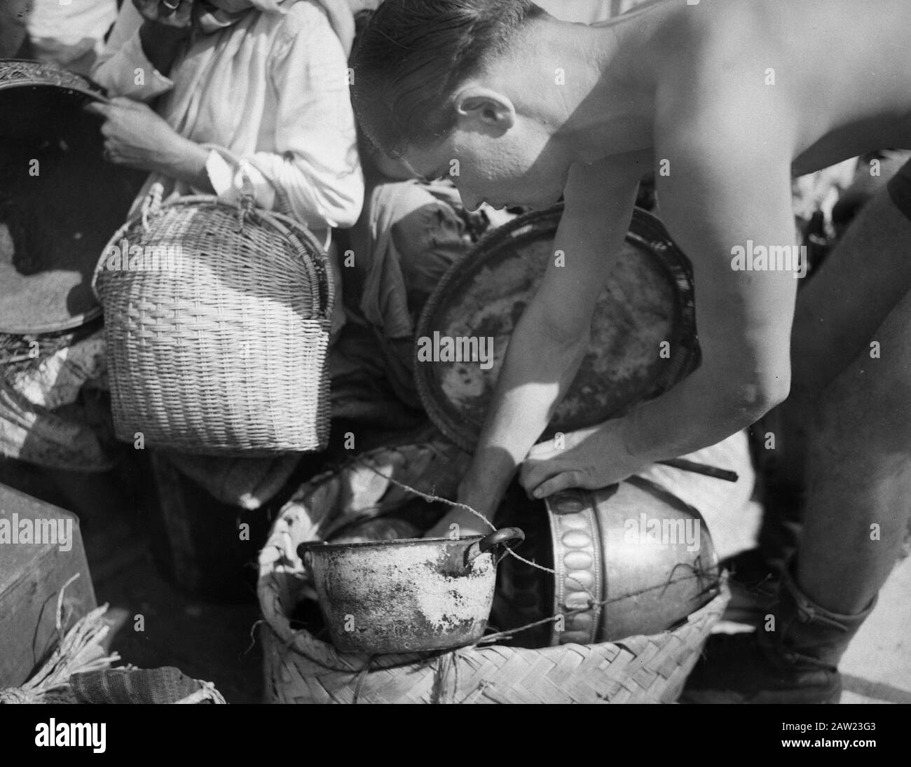 Army soldier from 2nd Black and White Stock Photos & Images - Alamy