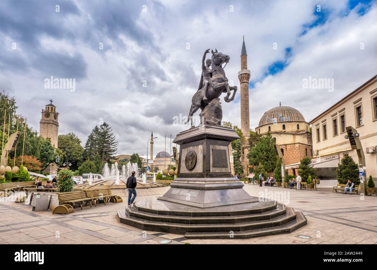 Statue of Philip II of Macedon at Magnolia (Goce Delcev) Square, Yeni ...