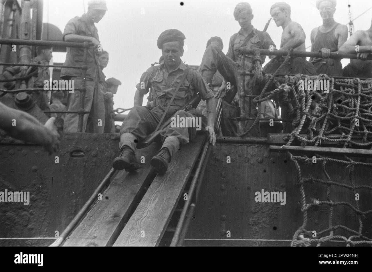 1947 albatross hi-res stock photography and images - Alamy