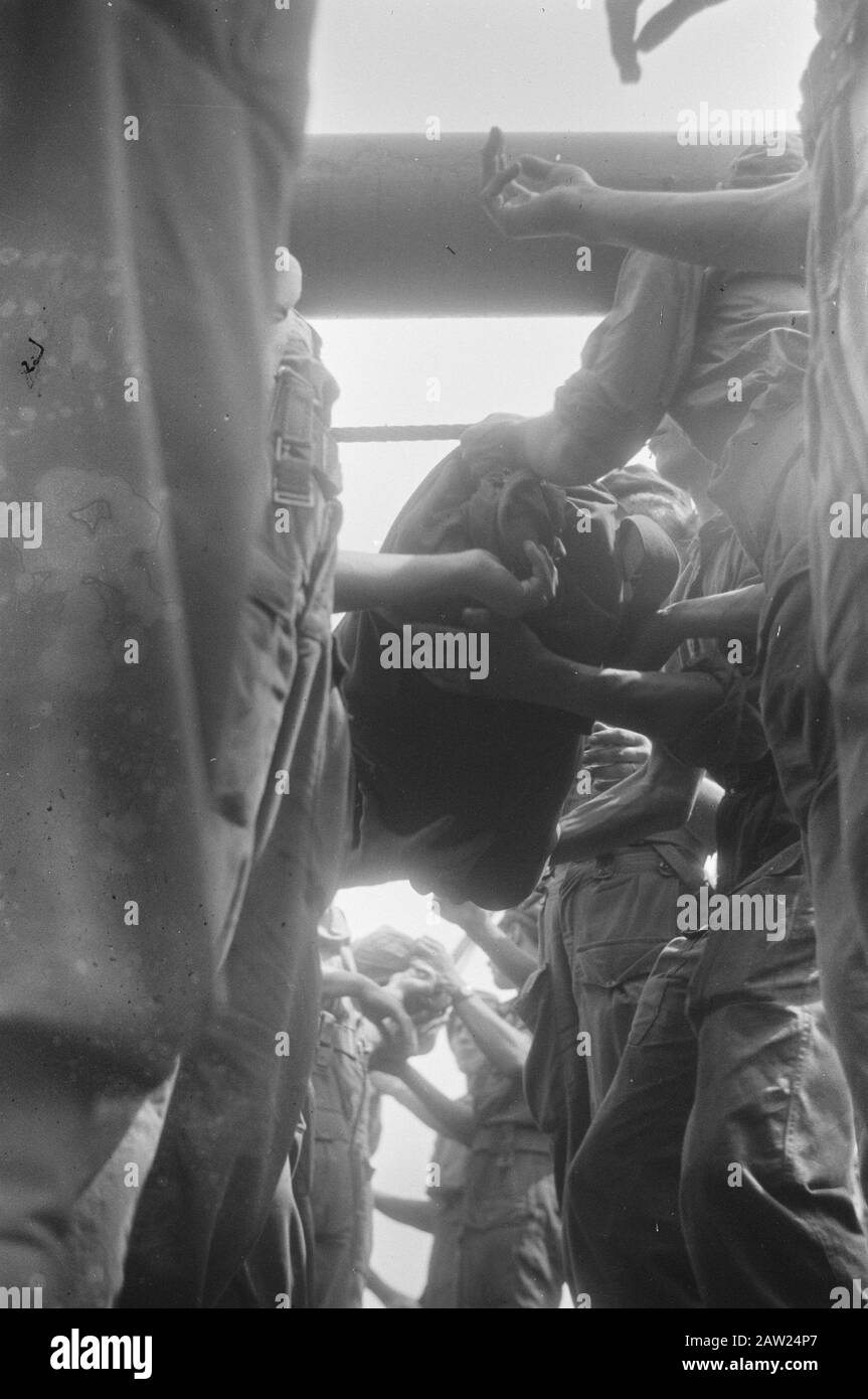 1947 albatross hi-res stock photography and images - Alamy