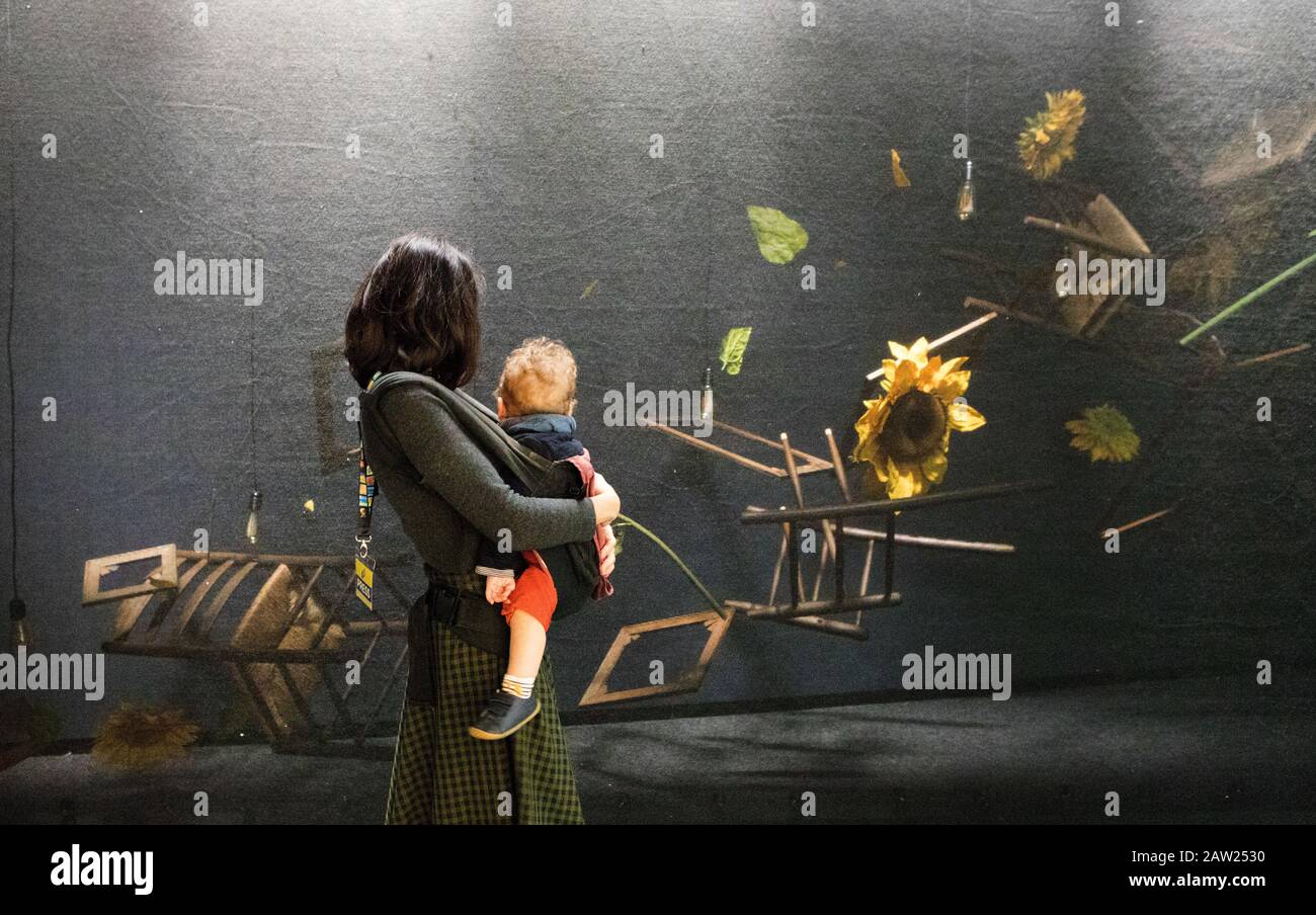 Upper ground in central london hi-res stock photography and images - Alamy