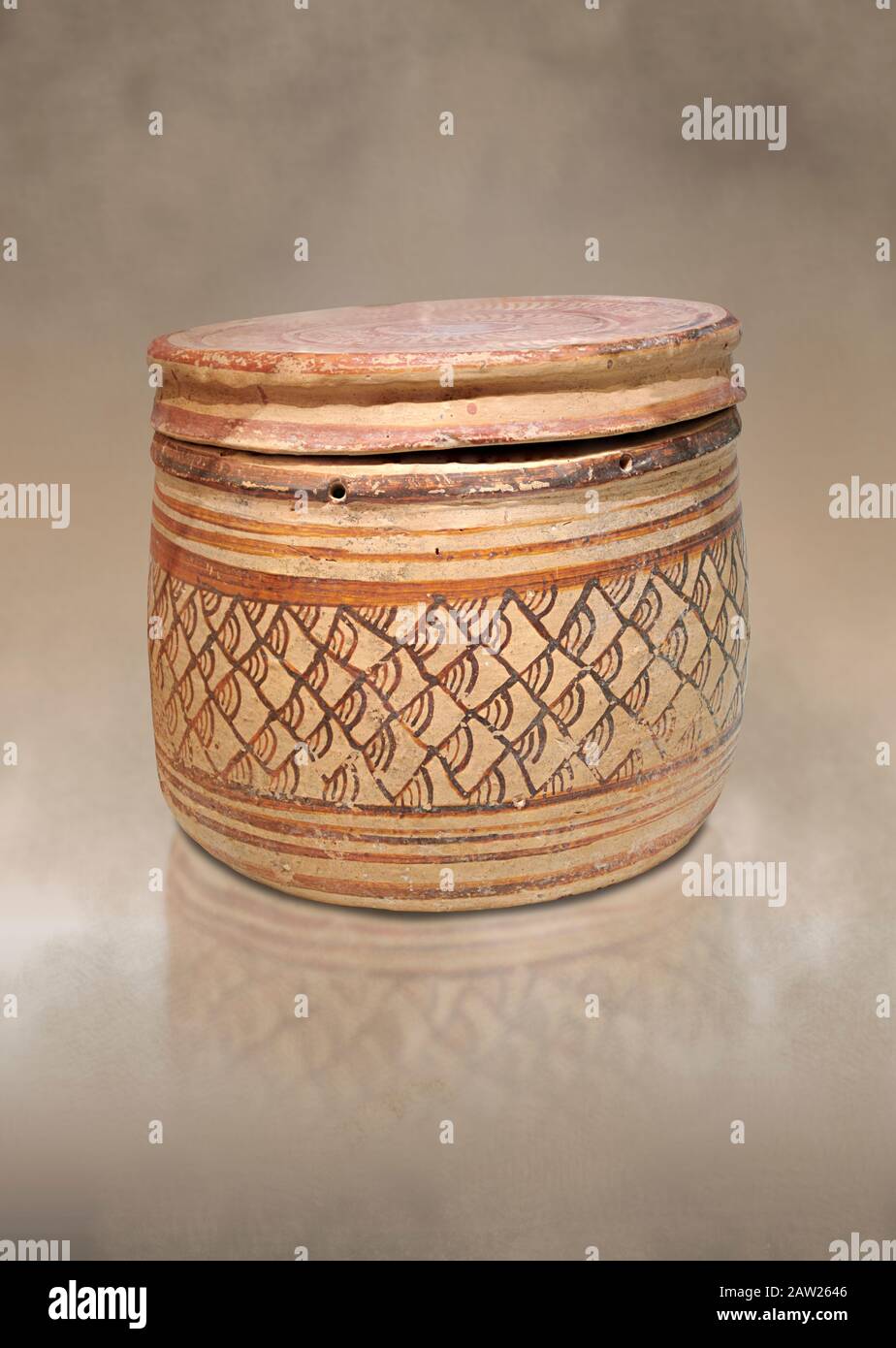 Minoan Cretan decorated pot with lid , Knossos-Venizeleio 1300-1200 BC ...