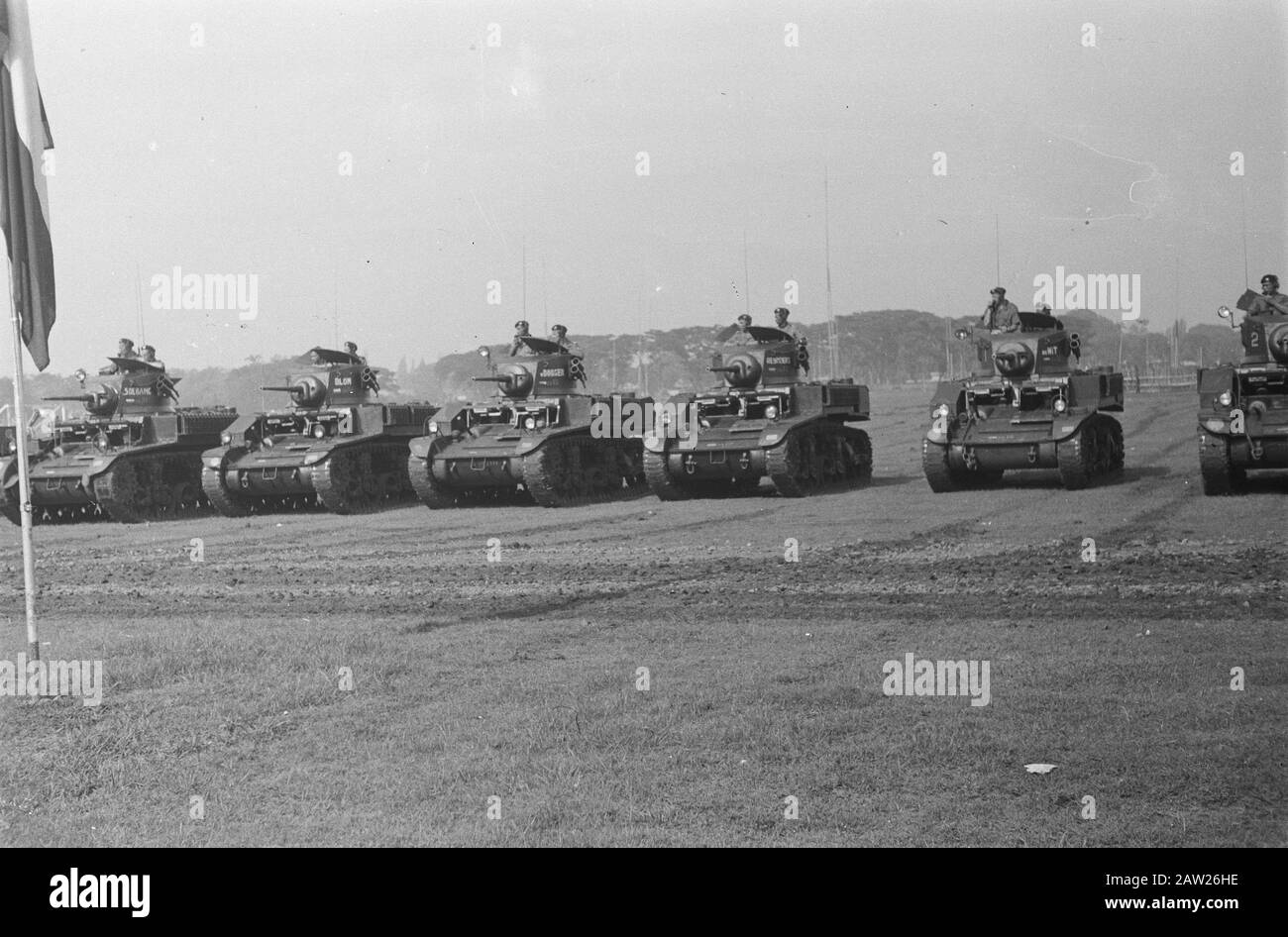Swearing lieutenant Wessels [parade of light tanks of a squadron ...