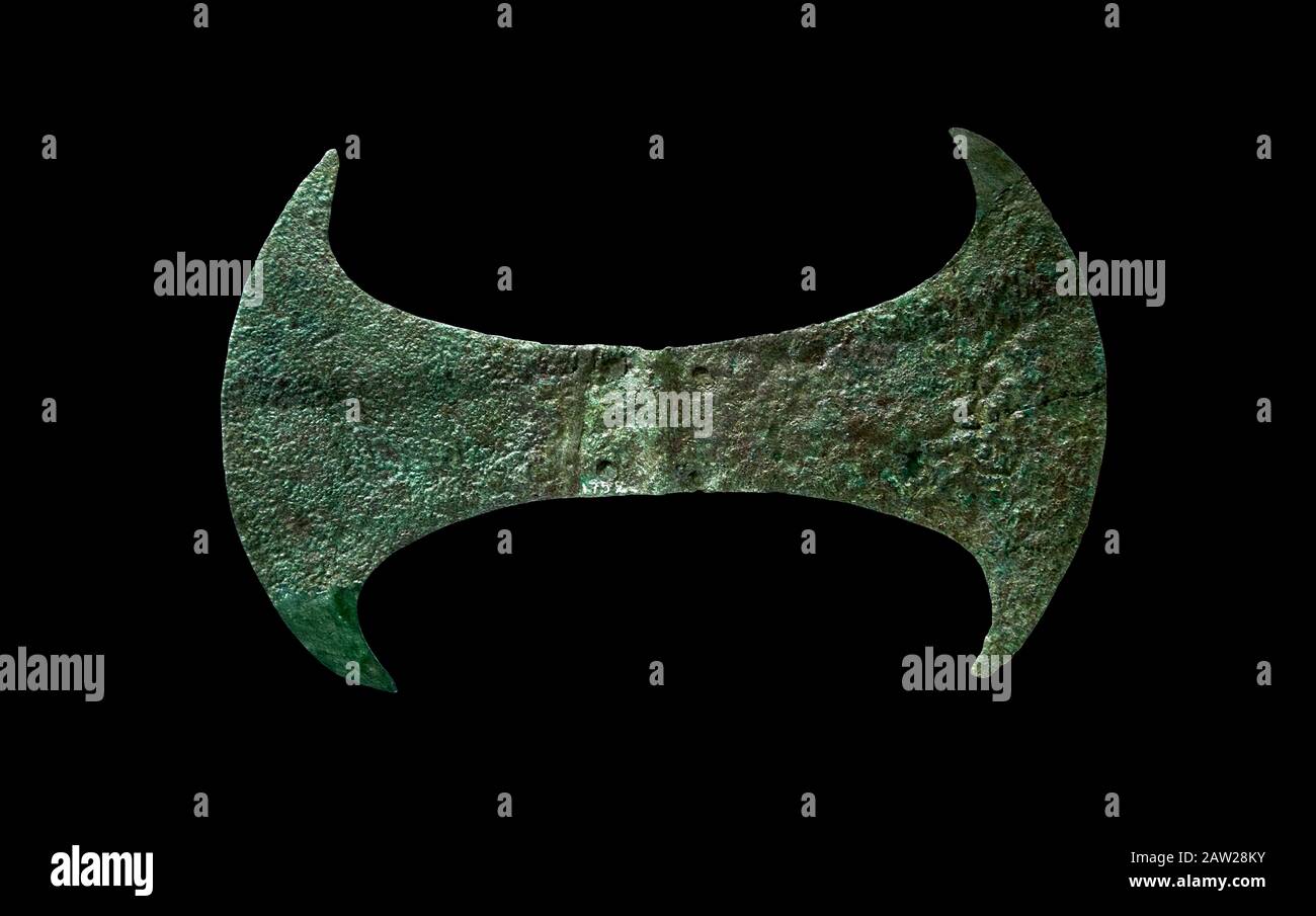 Minoan cult bronze double axe 'labrys', 1600-1400 BC, Heraklion ...