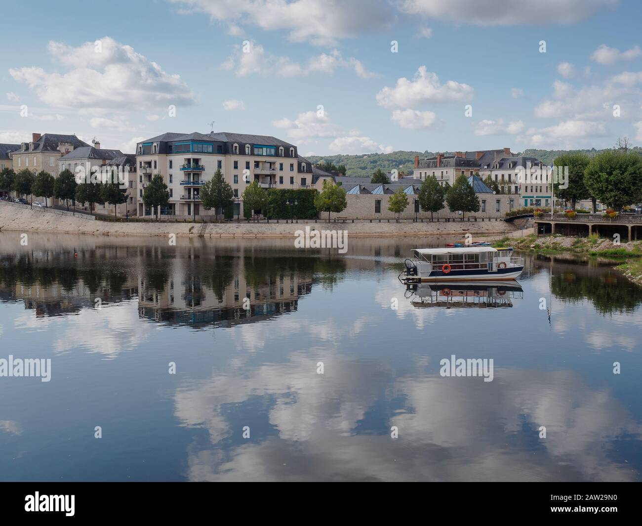 Terrasson hi-res stock photography and images - Alamy