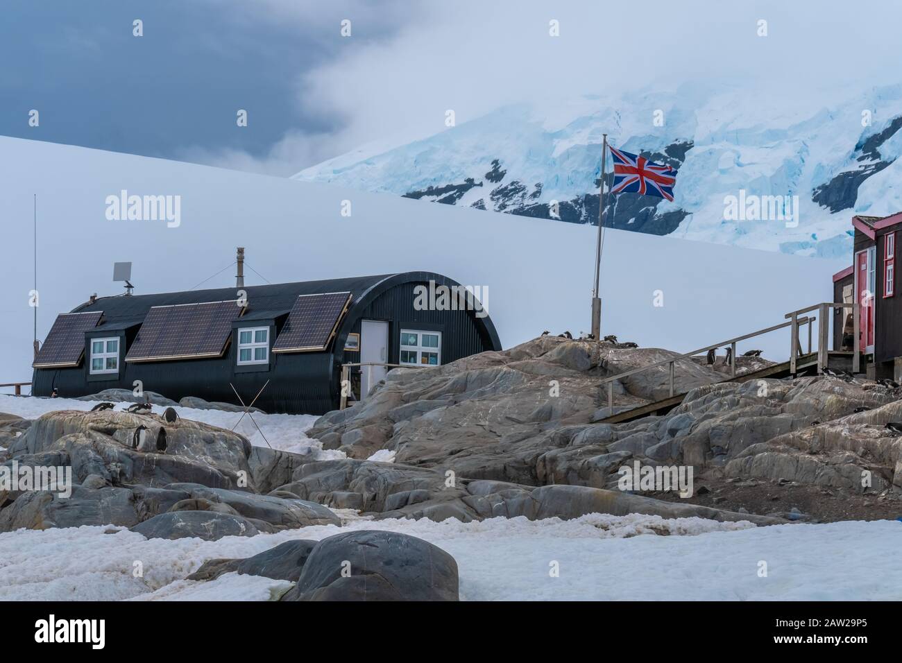 Port Lockroy, british base set in a natural harbor in front of the ...