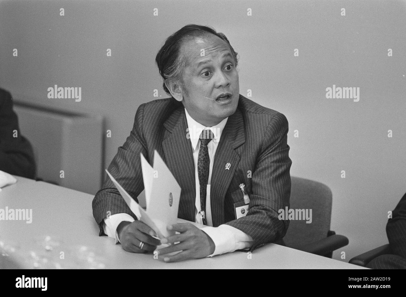Technology minister Black and White Stock Photos & Images - Alamy