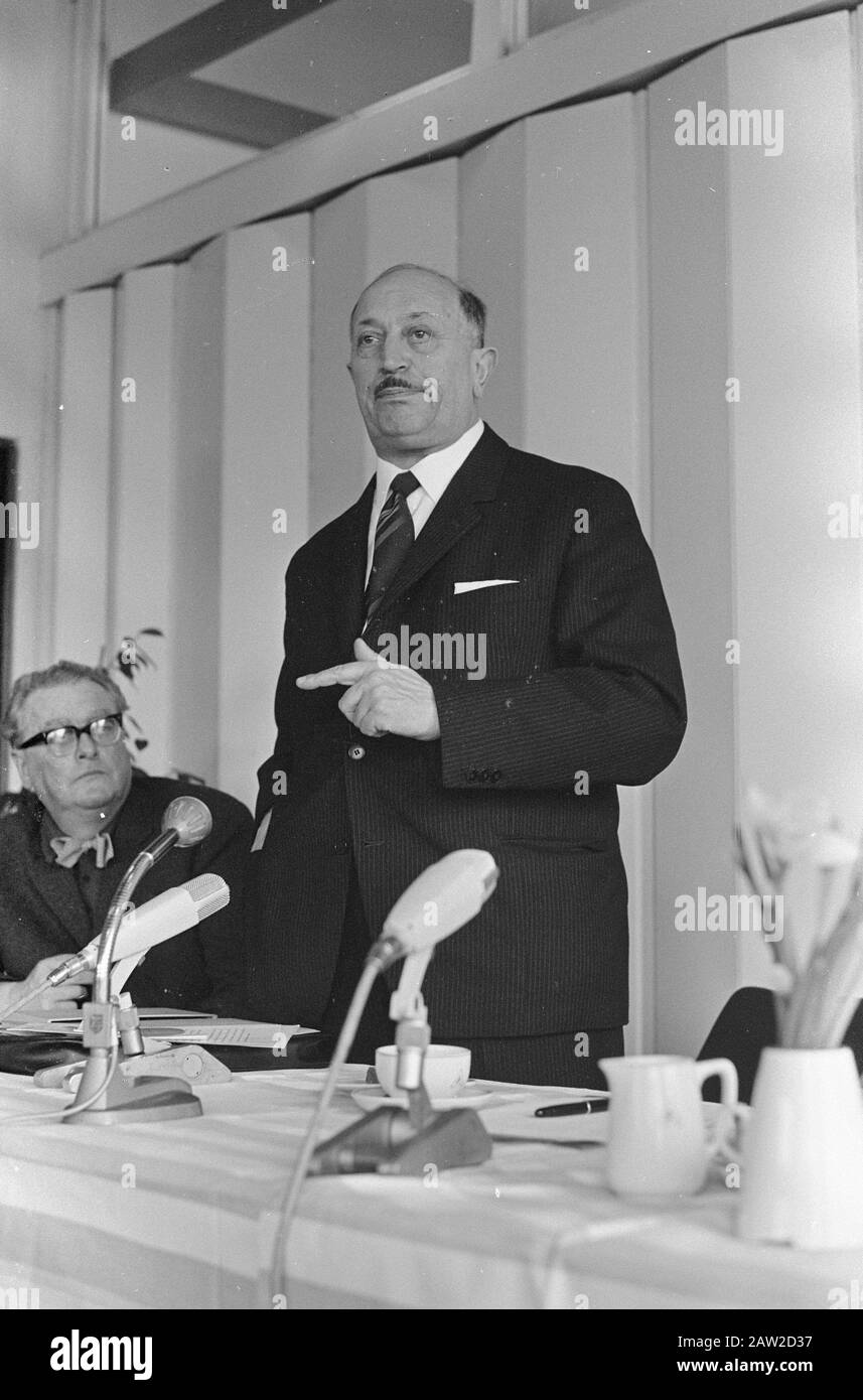 Press conference ir Simon Wiesenthal Apollo Pavilion TGV book Murderers ...