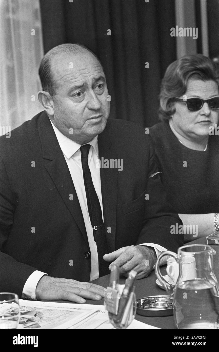 Israel bonds press conference hi-res stock photography and images - Alamy