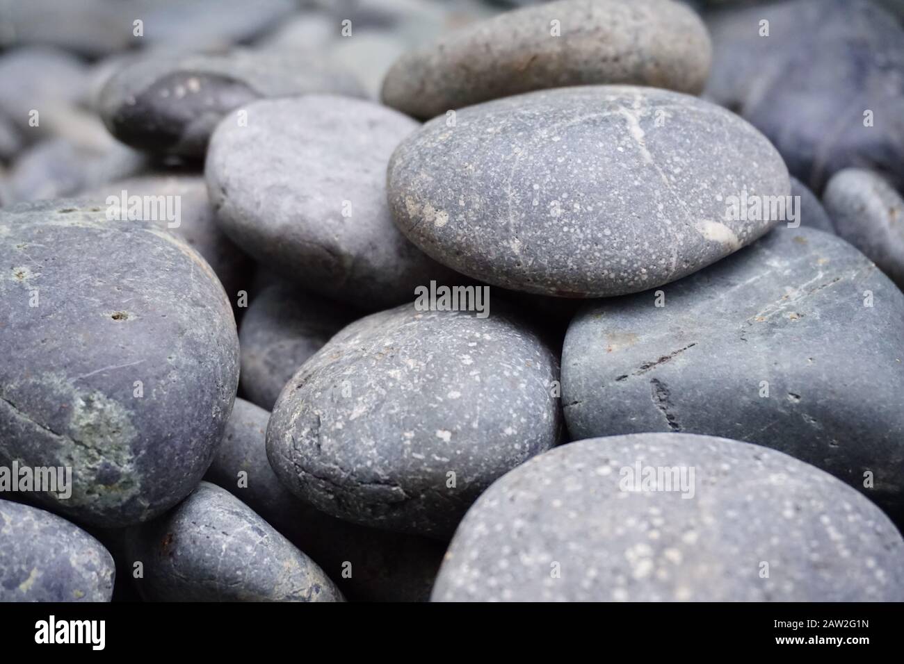 Garden pebbles hi-res stock photography and images - Alamy