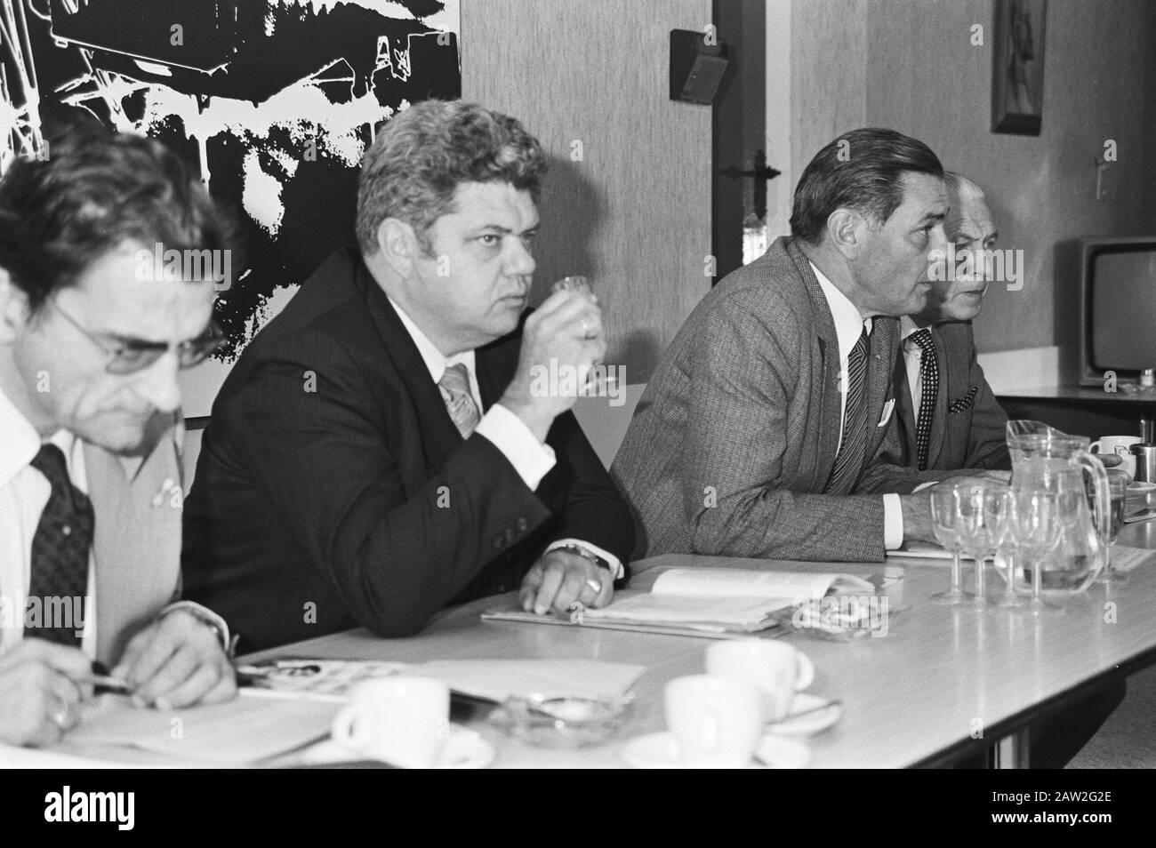 1980 s police hi-res stock photography and images - Alamy