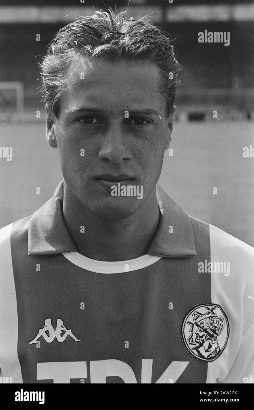 10 20 13 Black and White Stock Photos & Images - Alamy