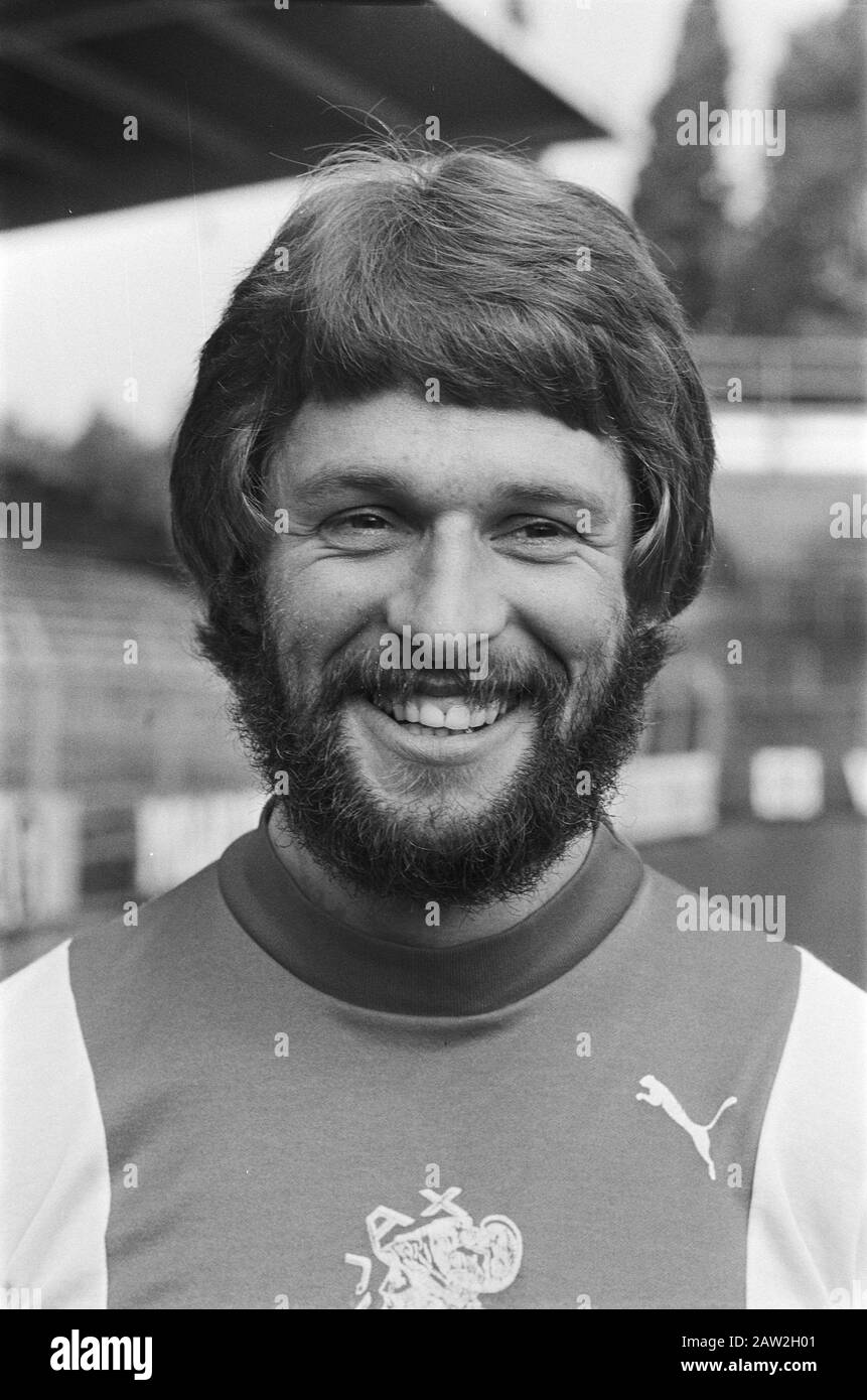 Press Day Ajax; No 31 32 Hans Erkens (head). Date: July 24, 1978 ...