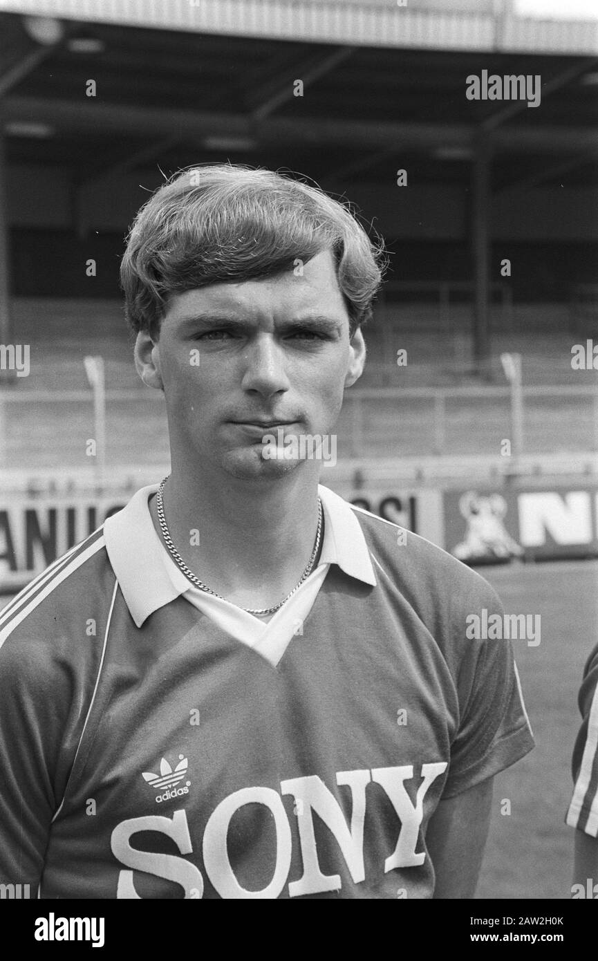 Richard van der meer Black and White Stock Photos & Images - Alamy