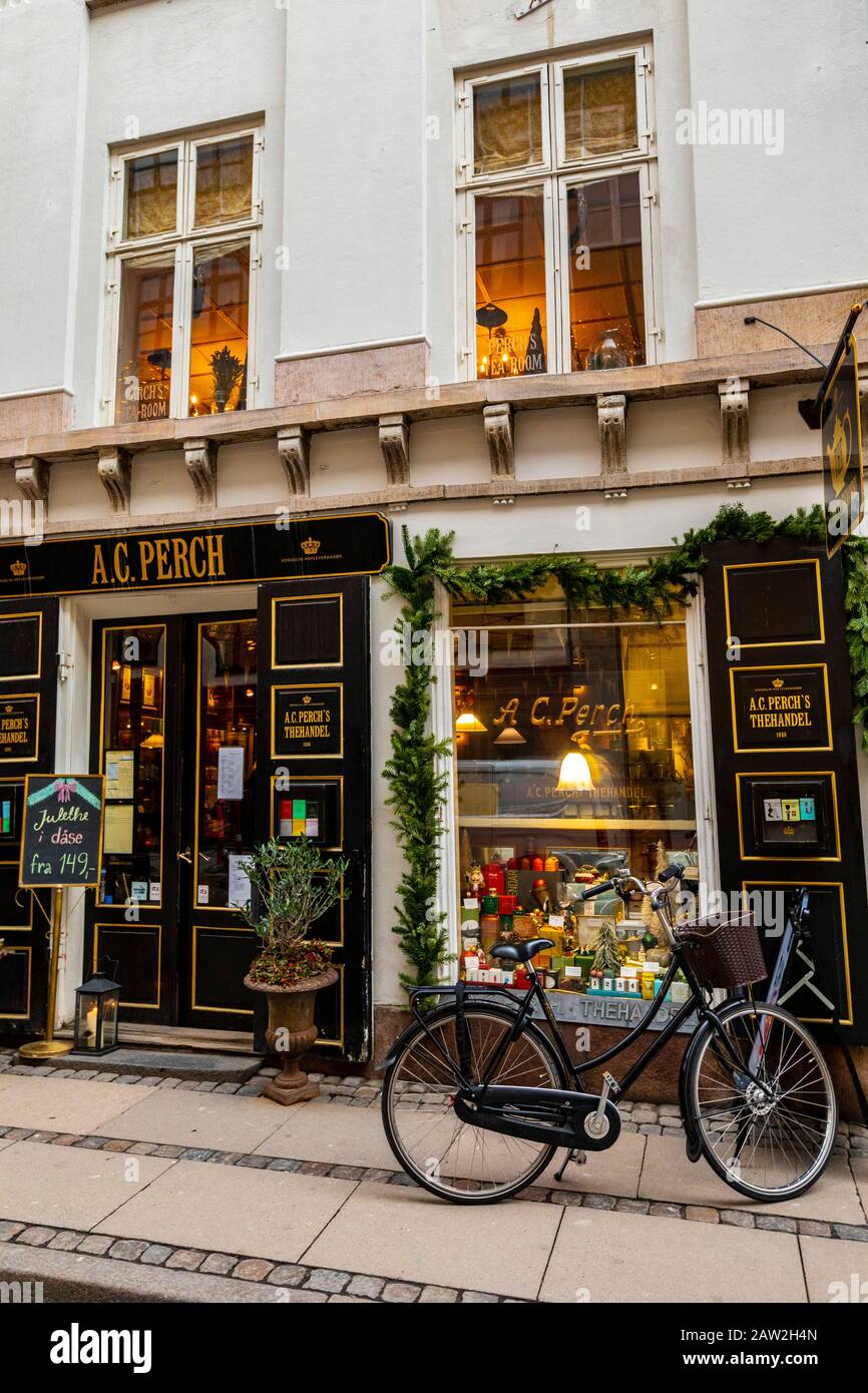 Scandinavian tea shop hi-res stock photography and images - Alamy