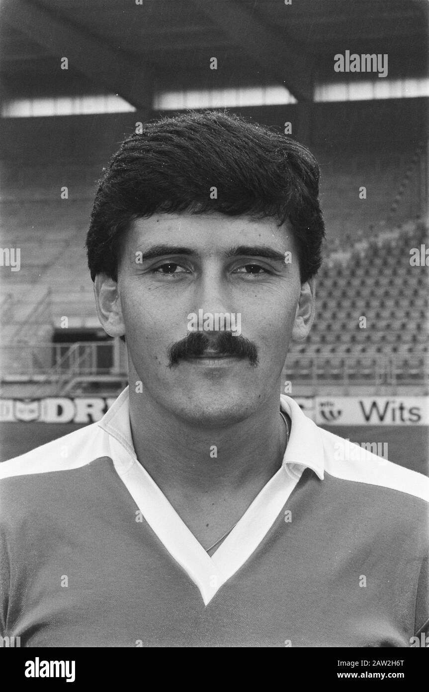 Fc utrecht sports location hi-res stock photography and images - Alamy