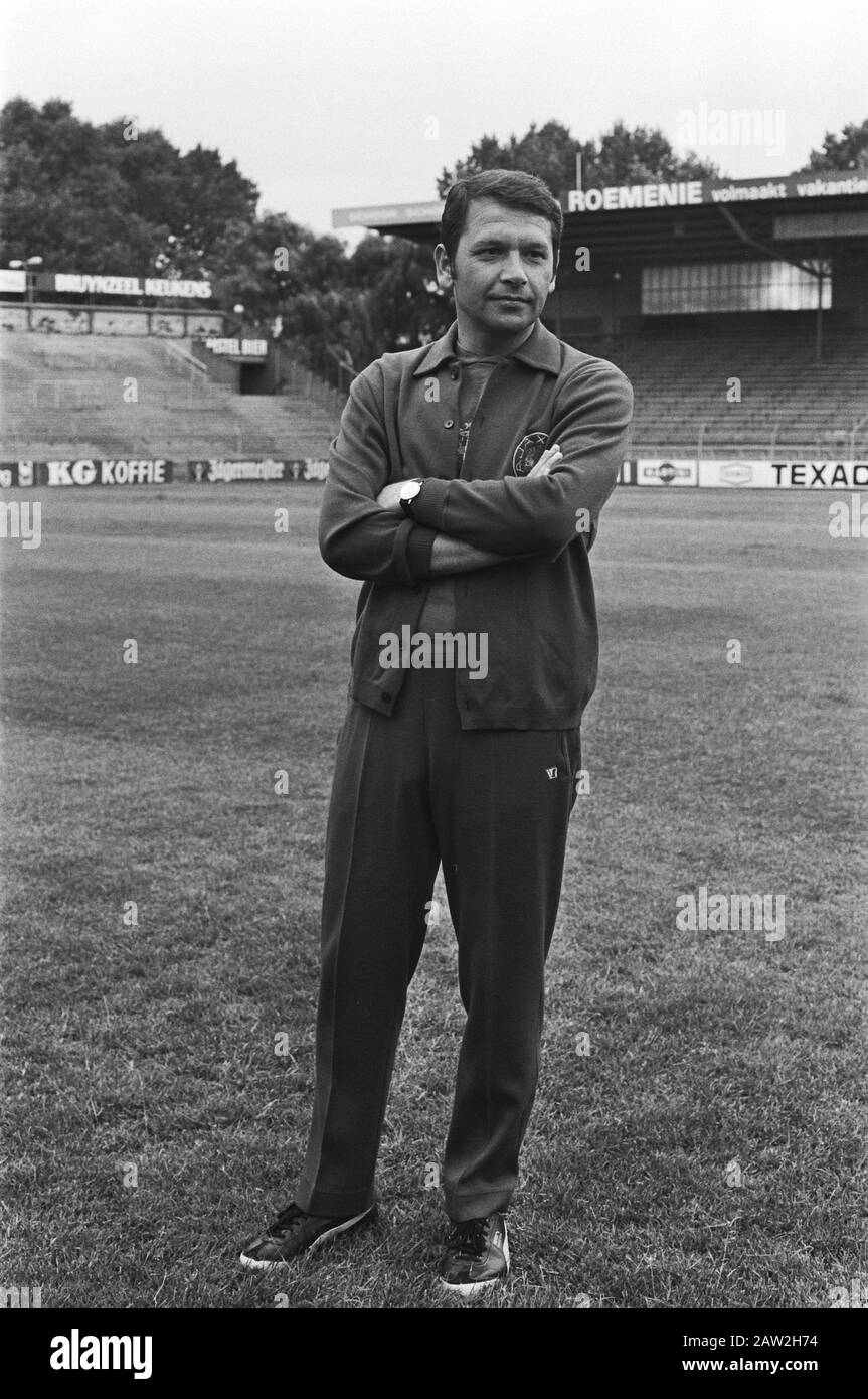 Trainers ivic Black and White Stock Photos & Images - Alamy