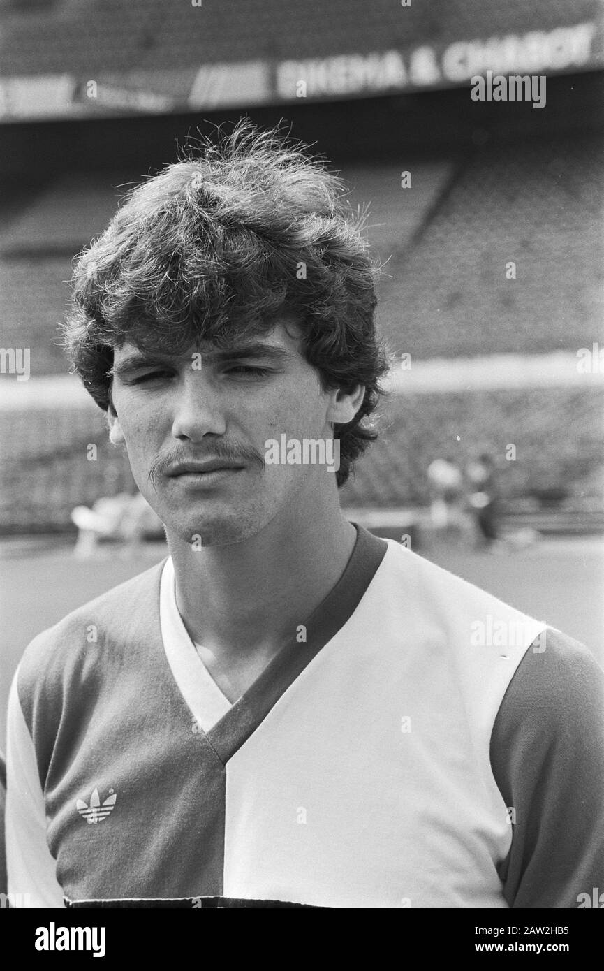 Michel valke hi-res stock photography and images - Alamy