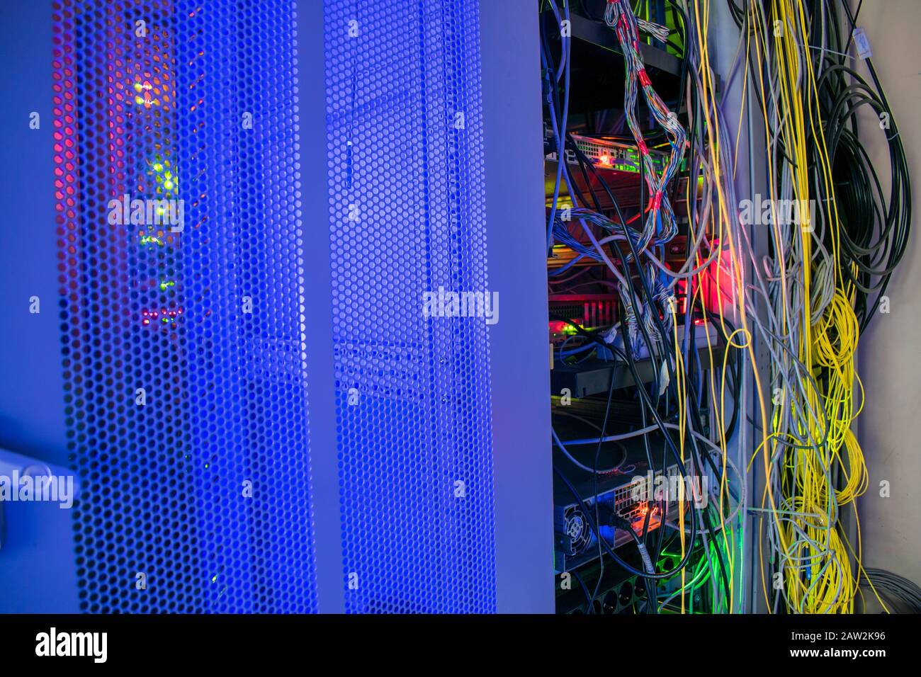 Messy Computer Network