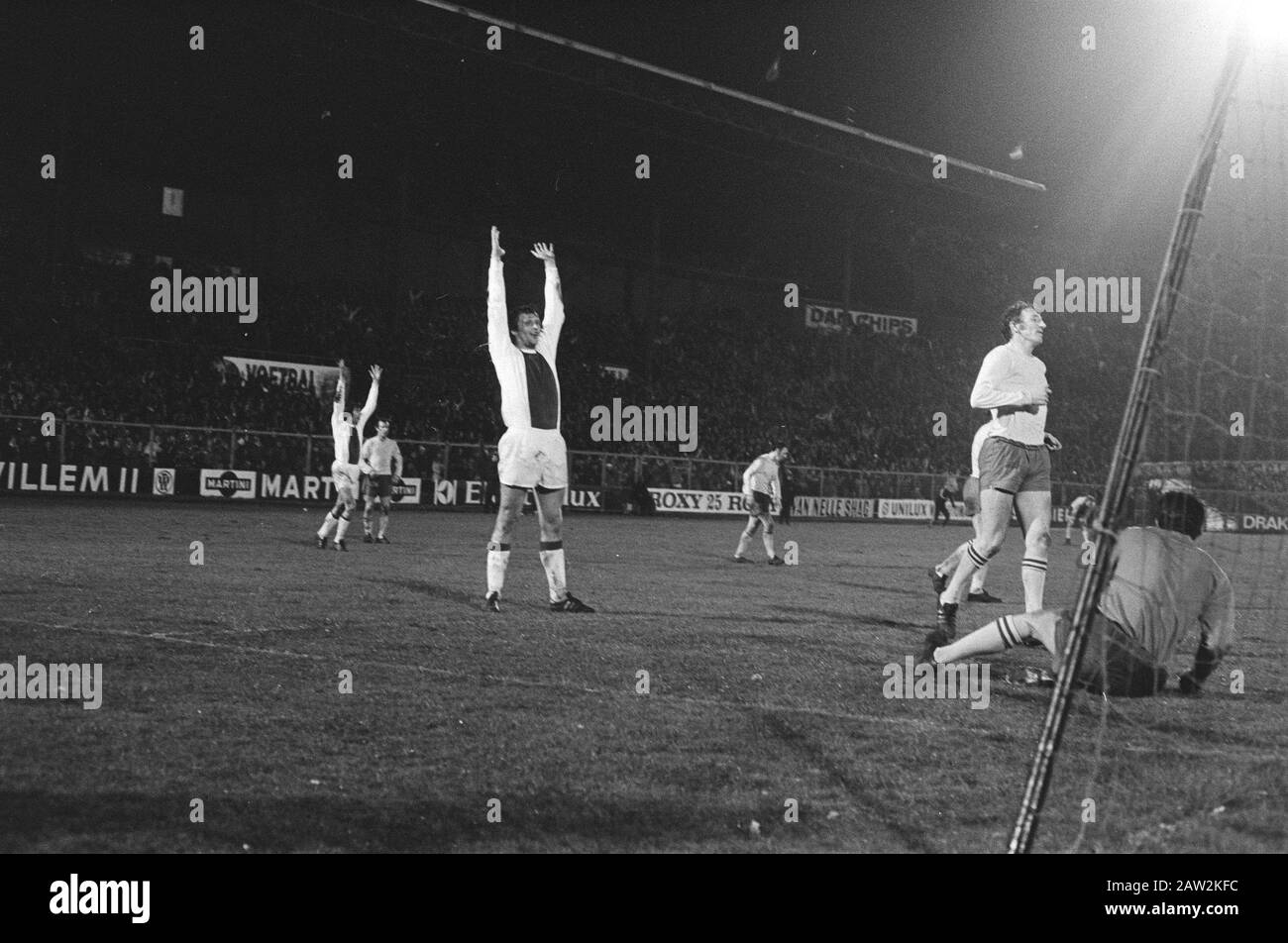 Piet keizer cheers hi-res stock photography and images - Alamy