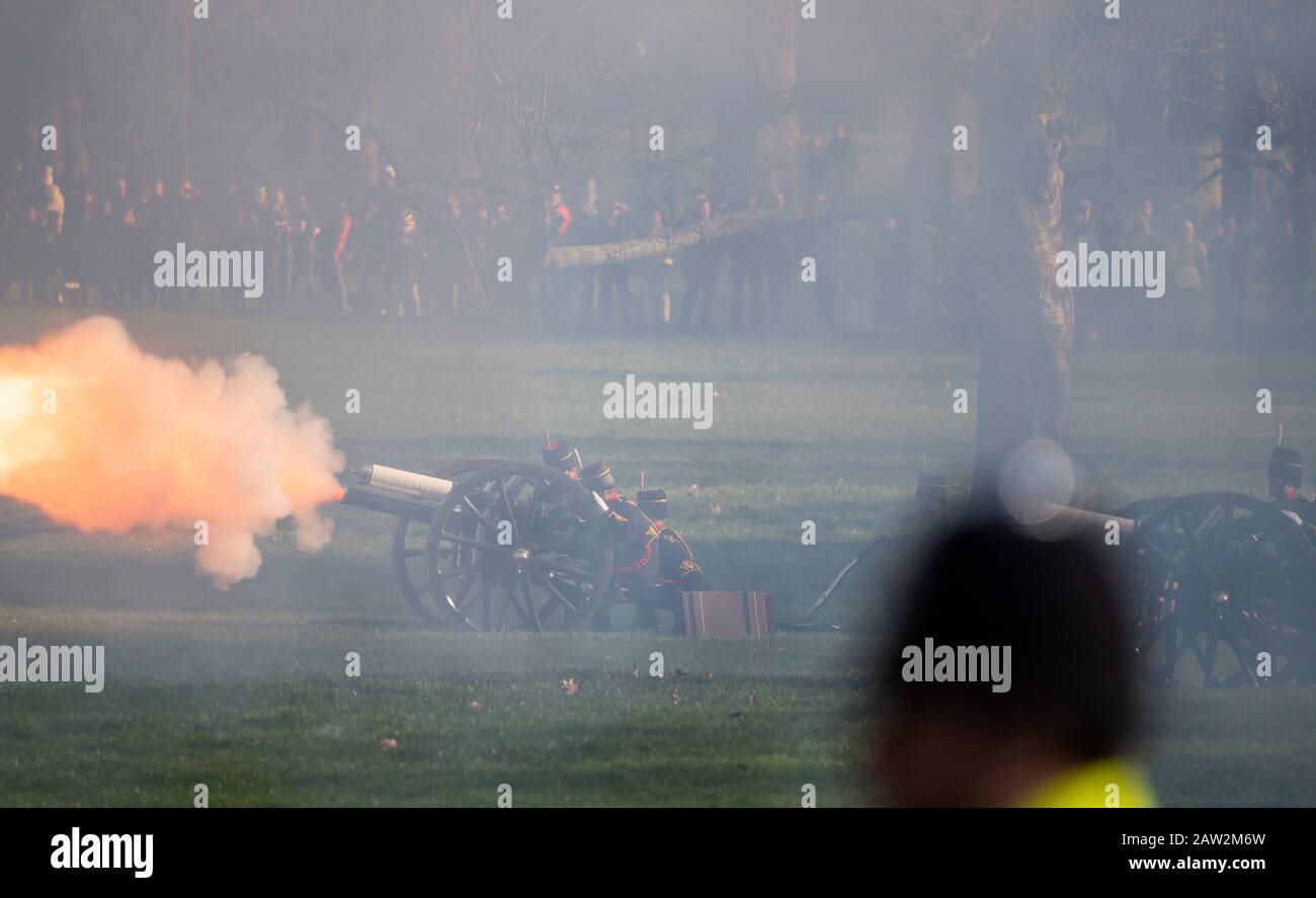 12 regiment royal artillery hi-res stock photography and images - Alamy