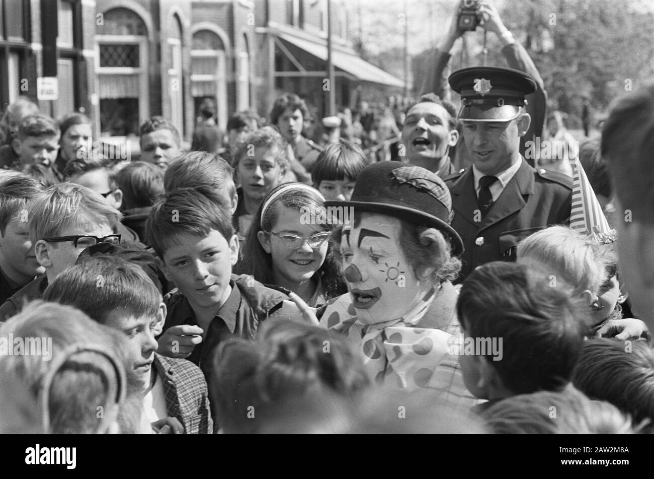 Birth Prince Willem-Alexander Pipo de Clown at hospital in Utrecht ...