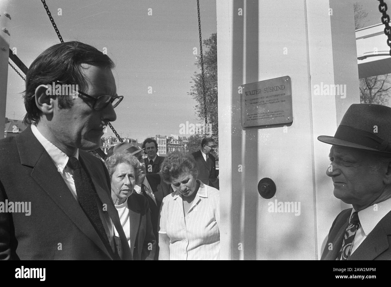 Plaque unveiled in memory of Walter Suskind new wooden bridge over ...
