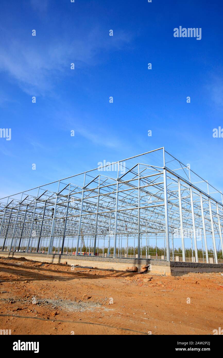 Steel frame structure Stock Photo - Alamy