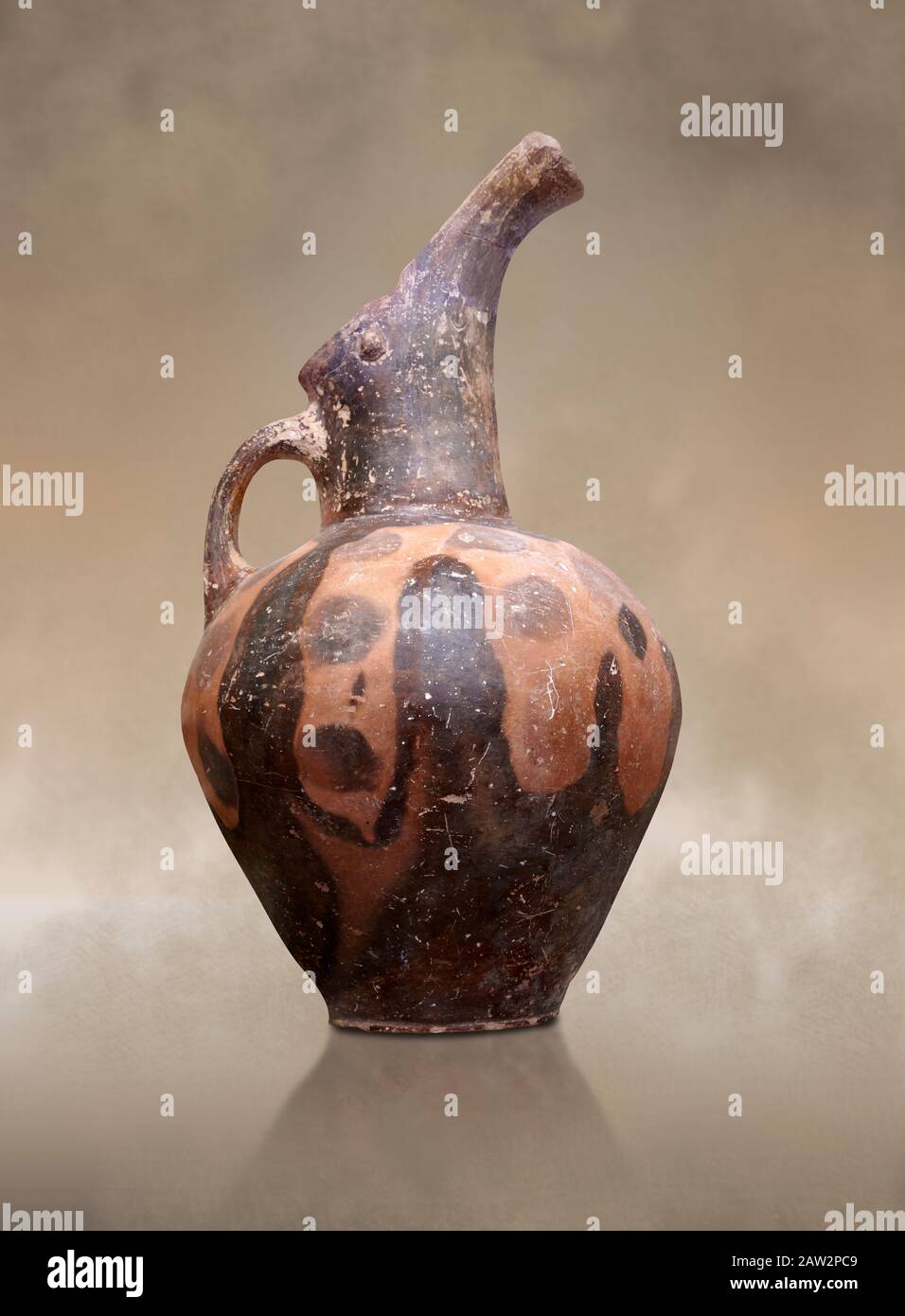 Minoan vasiliki ware hi-res stock photography and images - Alamy