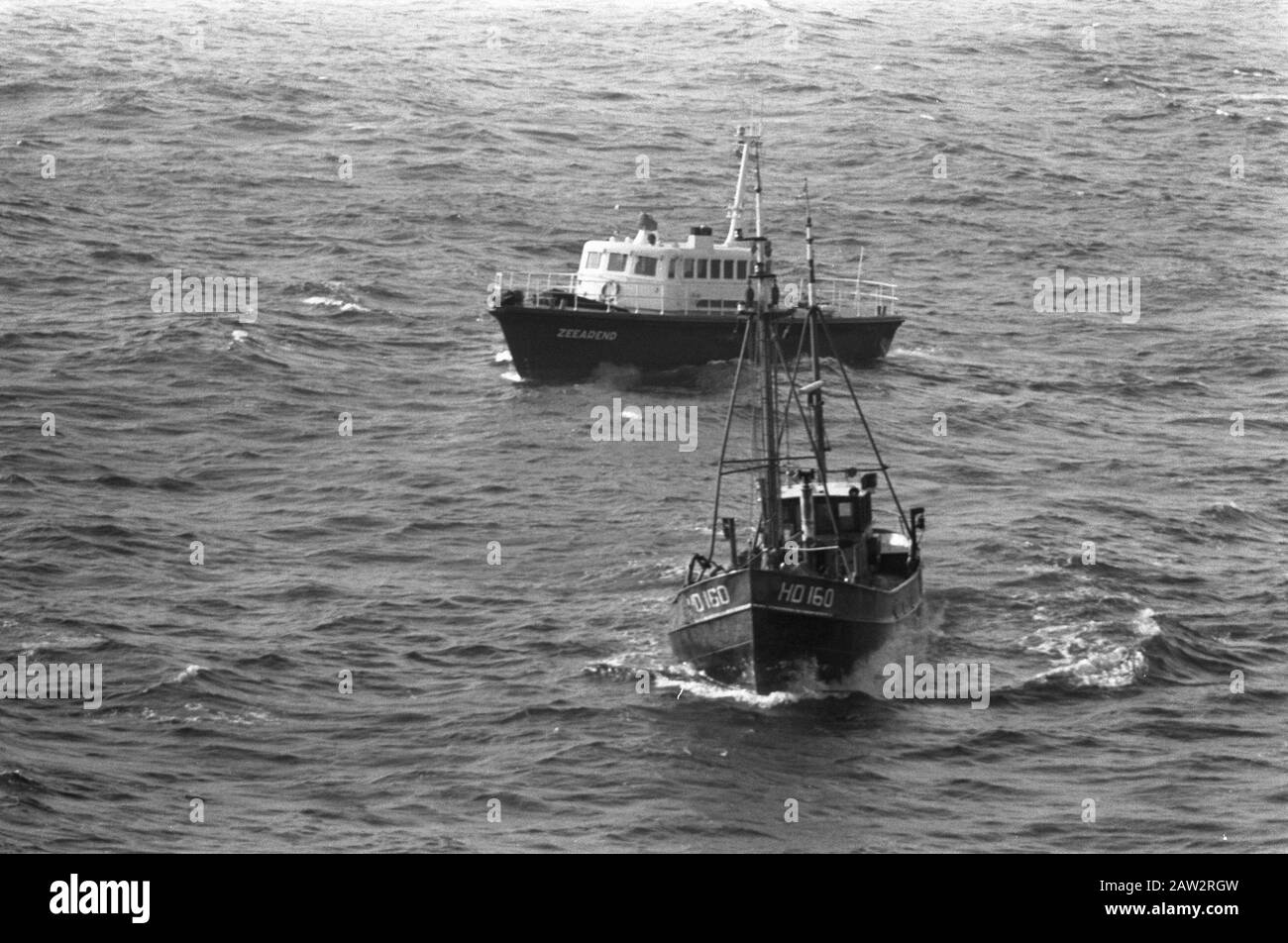 Drug smuggling boat hi-res stock photography and images - Alamy