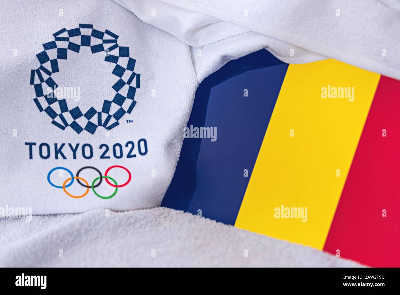 Japan chad flag hi-res stock photography and images - Alamy