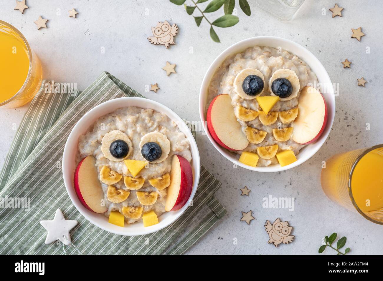 Look like owls face hi-res stock photography and images - Alamy