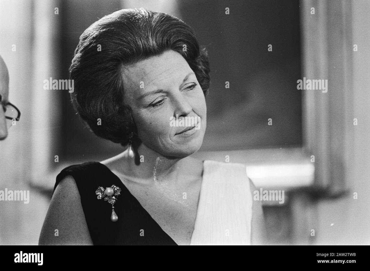 Queen beatrix attends hi-res stock photography and images - Alamy