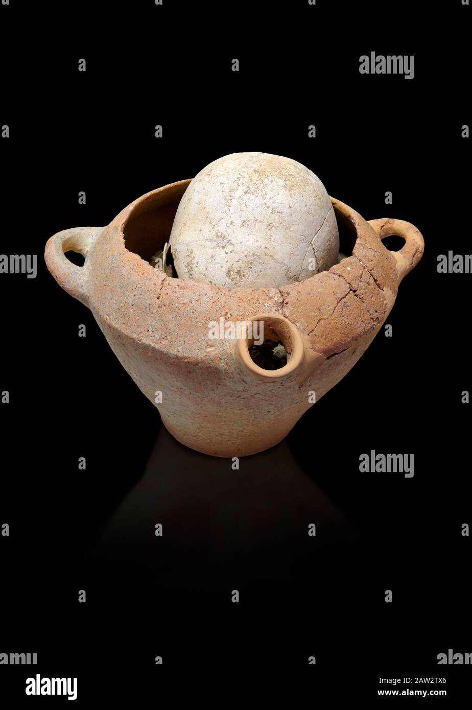 Minoan secondary burial of a skull in a vessel , Archanes Phourni 2100 ...