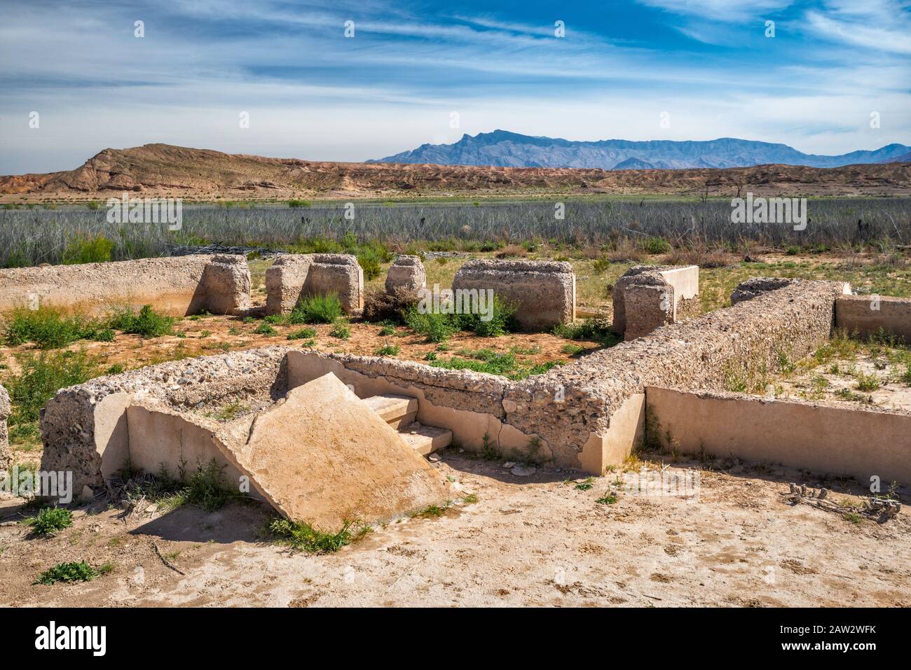 St thomas lake mead hi-res stock photography and images - Alamy