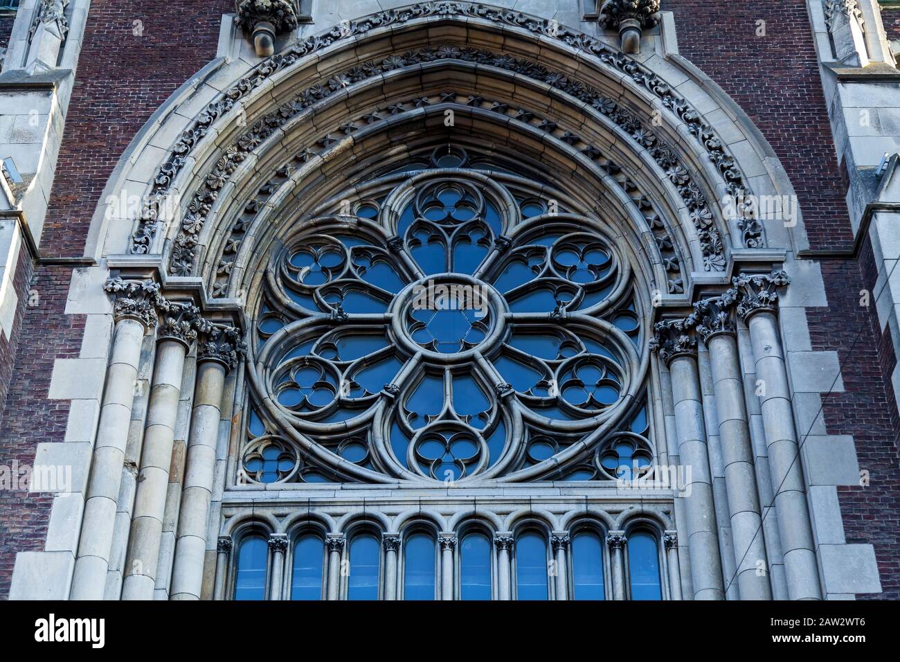Arched Church Window High Resolution Stock Photography and Images - Alamy