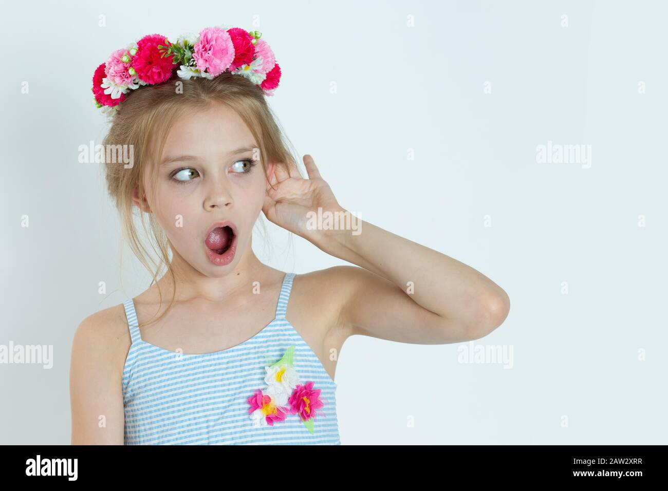 Kid shocking expression hi-res stock photography and images - Alamy