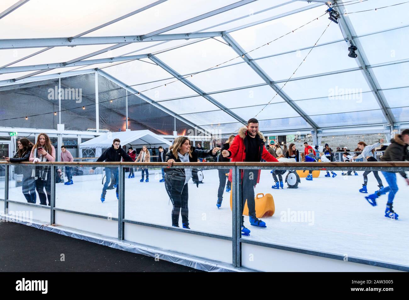 Portsmouth Guildhall ice rink, a temporary outdoor ice skating facility ...