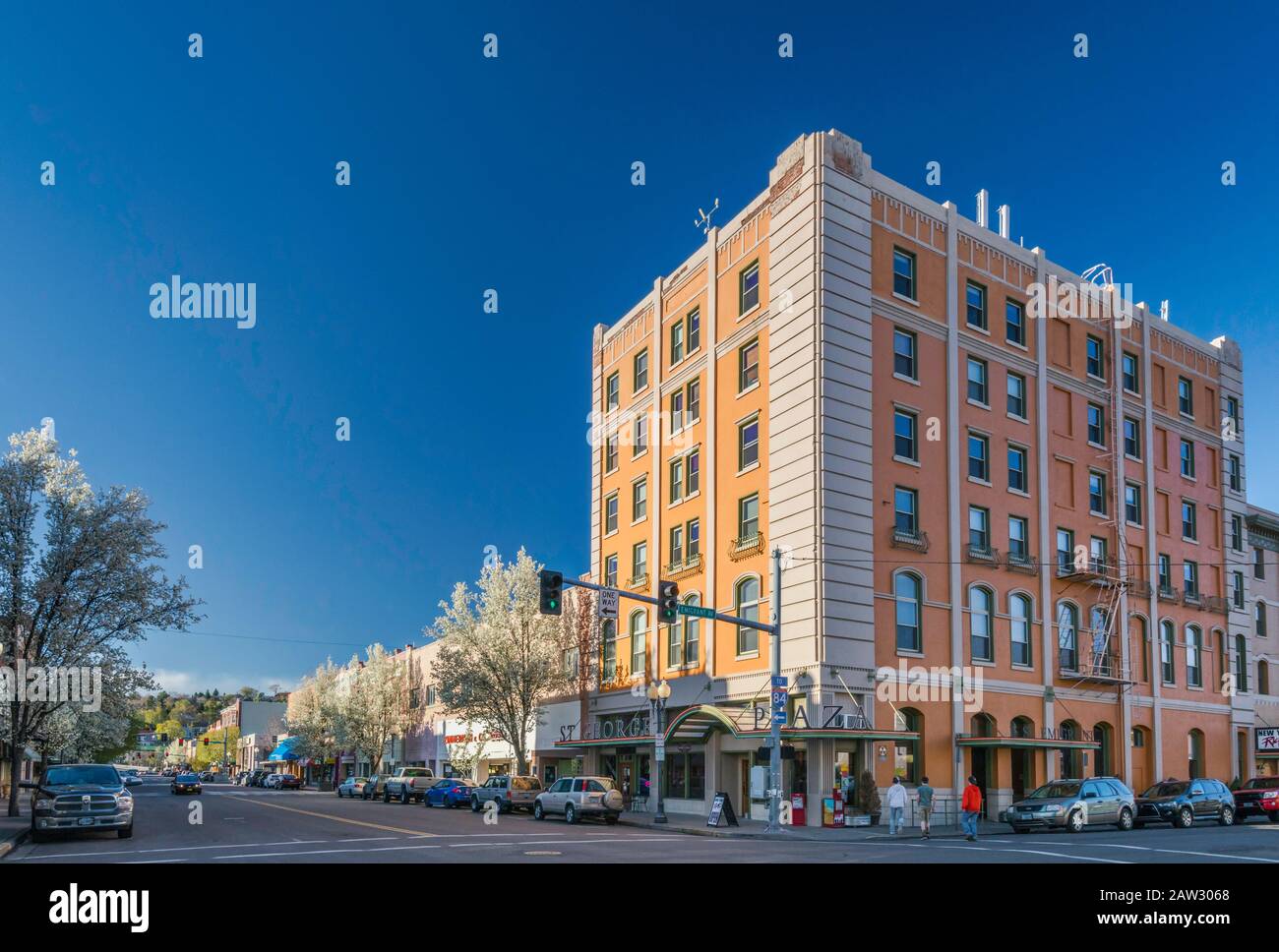 St George Plaza commercial building, former Hotel St George, 1898-1937 ...